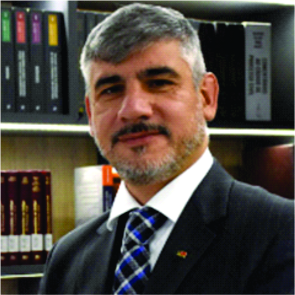 Sandro Gilbert Martins - Escola Paranaense de Direito